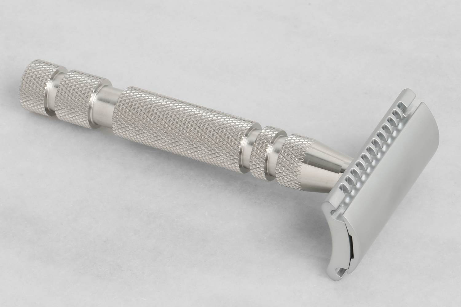 Double-Edge Safety Razors – The Shaving Dutchman